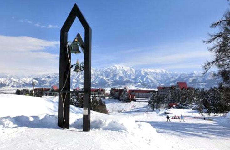 「旅せよ平日！キャンペーン」【往復新幹線指定席で行く】「ホテルグリーンプラザ上越」 2泊3日【滞在中リフト入場券付】！レンタルセット＆ウェア付 ...